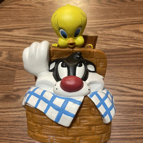 Other | Vtg 1999 Warner Bros Looney Tunes Tweety Bird Sylvester Picnic ...